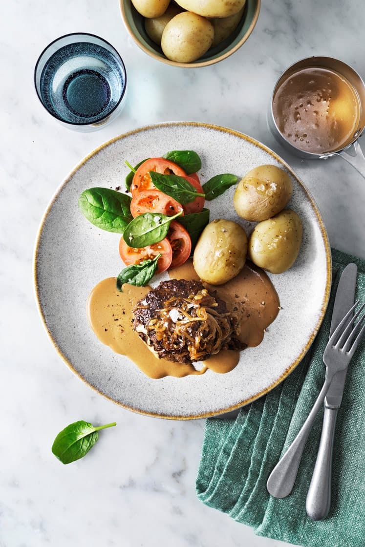 Pannbiff med lök - Recept - Linas Matkasse